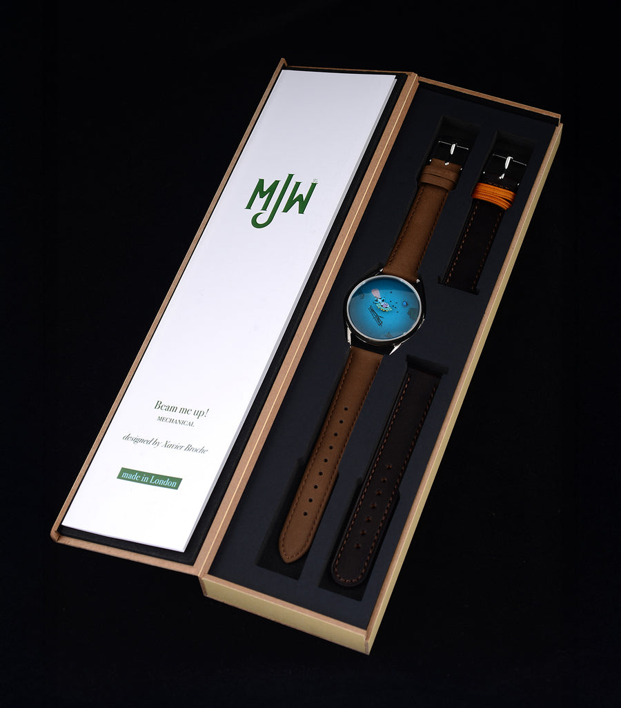 Beam me up! mechanical | UFO watch | Xavier Broche X Mr Jones Watches